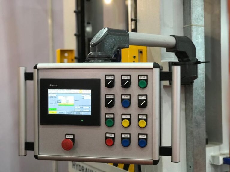 HMI Support System for Machines | Modular Swing Arm Mount